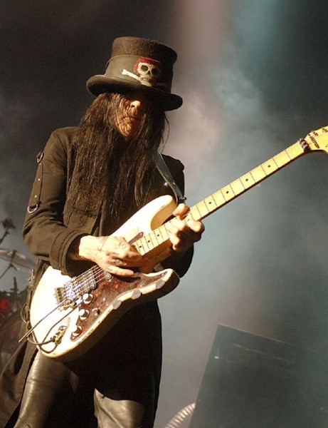 Mick Mars: guitarrista de Mötley Crüe que revolucionó el Glam
